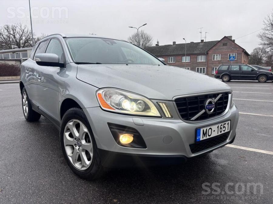 Volvo XC60 2009 in Riga, with an engine capacity of 2.40 L and mileage of 355 thousand km for 7200 €, photo 6 on AUTOMOTO.COM.LV