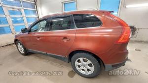 Volvo XC60 2009 Tartu, ar dzinēja tilpumu 2.40 L un nobraukumu 308 tūkst. km par 6990 €, foto 5 vietnē AUTOMOTO.COM.LV
