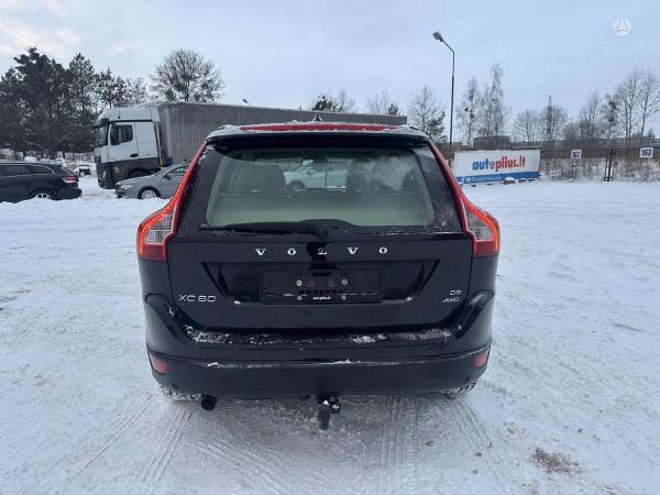 Volvo XC60 2009 in Alytus, with an engine capacity of 2.40 L and mileage of 284 thousand km for 7750 €, photo 6 on AUTOMOTO.COM.LV