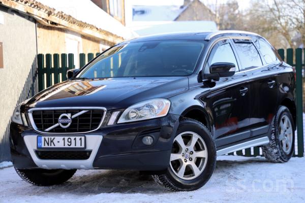 Volvo XC60 2009 in Tukums, with an engine capacity of 2.40 L and mileage of 361 thousand km for 5990 €, photo 3 on AUTOMOTO.COM.LV