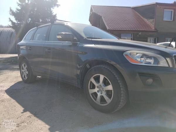 Volvo XC60 2009 Kauņa, ar dzinēja tilpumu 2.40 L un nobraukumu 433 tūkst. km par 3800 €, foto 3 vietnē AUTOMOTO.COM.LV