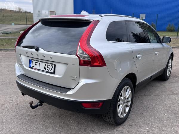 Volvo XC60 2009 in Siauliai, with an engine capacity of 2.40 L and mileage of 340 thousand km for 5800 €, photo 5 on AUTOMOTO.COM.LV