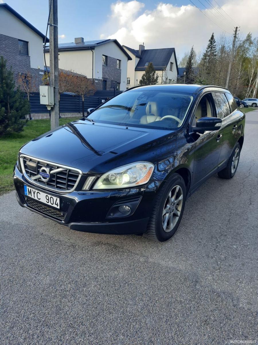 Volvo XC60 2009 in Vilnius, with an engine capacity of 2.40 L and mileage of 235 thousand km for 4300 €, photo 5 on AUTOMOTO.COM.LV