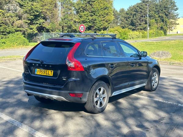 Volvo XC60 2009 in Pakruojis, with an engine capacity of 2.40 L and mileage of 320 thousand km for 2400 €, photo 5 on AUTOMOTO.COM.LV