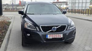 Volvo XC60 2009 in Vilnius, with an engine capacity of 2.40 L and mileage of 308 thousand km for 6600 €, photo 3 on AUTOMOTO.COM.LV