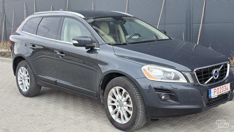 Volvo XC60 2009 in Vilnius, with an engine capacity of 2.40 L and mileage of 308 thousand km for 6600 €, photo 7 on AUTOMOTO.COM.LV