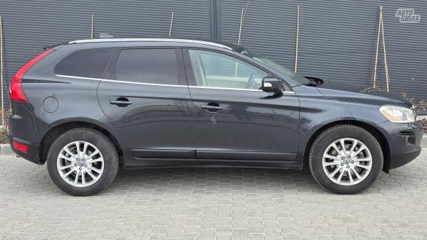 Volvo XC60 2009 Viļņa, ar dzinēja tilpumu 2.40 L un nobraukumu 308 tūkst. km par 6600 €, foto 7 vietnē AUTOMOTO.COM.LV