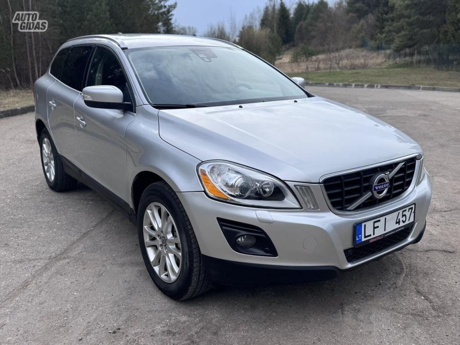 Volvo XC60 2009 Šauļi, ar dzinēja tilpumu 2.40 L un nobraukumu 340 tūkst. km par 5650 €, foto 8 vietnē AUTOMOTO.COM.LV