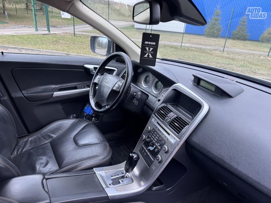 Volvo XC60 2009 Šauļi, ar dzinēja tilpumu 2.40 L un nobraukumu 340 tūkst. km par 5650 €, foto 16 vietnē AUTOMOTO.COM.LV