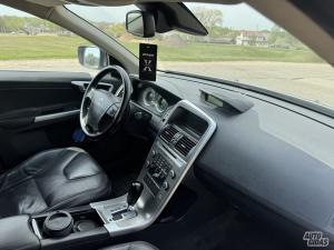 Volvo XC60 2009 Šauļi, ar dzinēja tilpumu 2.40 L un nobraukumu 340 tūkst. km par 5650 €, foto 21 vietnē AUTOMOTO.COM.LV