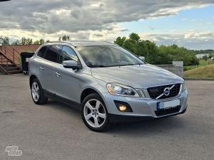 Volvo XC60 2009 in Siauliai, with an engine capacity of 2.40 L and mileage of 400 thousand km for 5350 €, photo  on AUTOMOTO.COM.LV