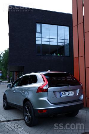 Volvo XC60 2009 Daugavpils, ar dzinēja tilpumu 2.40 L un nobraukumu 320 tūkst. km par 7300 €, foto 11 vietnē AUTOMOTO.COM.LV