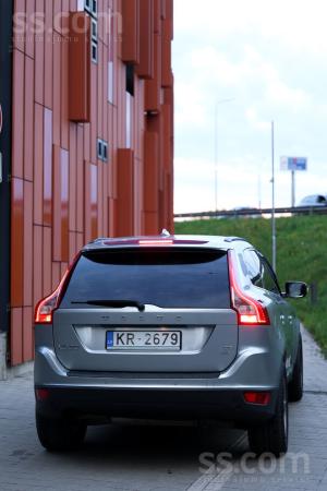 Volvo XC60 2009 Daugavpils, ar dzinēja tilpumu 2.40 L un nobraukumu 320 tūkst. km par 7300 €, foto 15 vietnē AUTOMOTO.COM.LV
