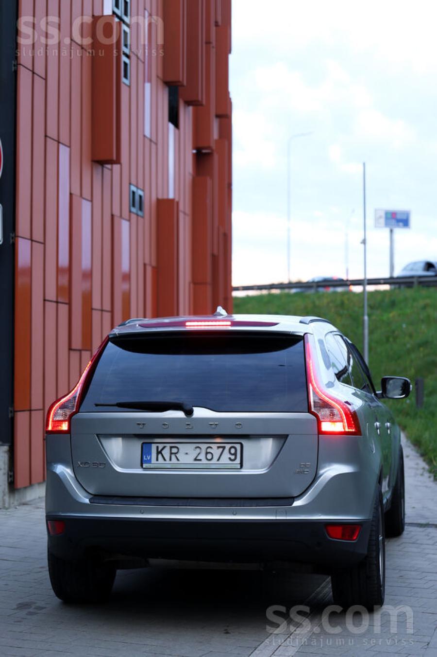 Volvo XC60 2009 Daugavpils, ar dzinēja tilpumu 2.40 L un nobraukumu 320 tūkst. km par 7300 €, foto 15 vietnē AUTOMOTO.COM.LV