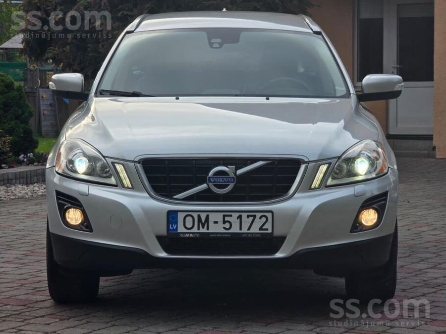 Volvo XC60 2009 Rīga, ar dzinēja tilpumu 2.40 L un nobraukumu 341 tūkst. km par 8350 €, foto 9 vietnē AUTOMOTO.COM.LV