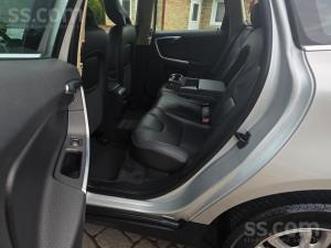 Volvo XC60 2009 Rīga, ar dzinēja tilpumu 2.40 L un nobraukumu 341 tūkst. km par 8350 €, foto 20 vietnē AUTOMOTO.COM.LV