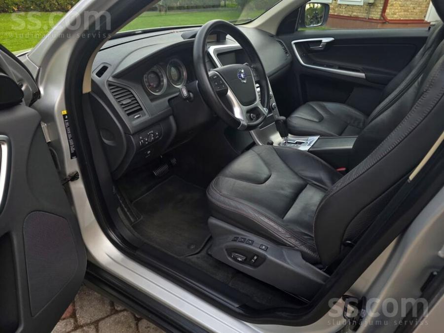Volvo XC60 2009 Rīga, ar dzinēja tilpumu 2.40 L un nobraukumu 341 tūkst. km par 8350 €, foto 26 vietnē AUTOMOTO.COM.LV