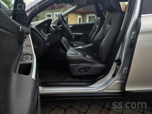 Volvo XC60 2009 Rīga, ar dzinēja tilpumu 2.40 L un nobraukumu 341 tūkst. km par 8350 €, foto 27 vietnē AUTOMOTO.COM.LV