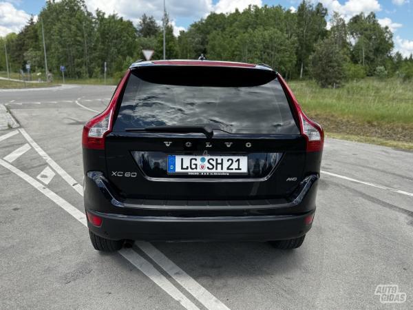 Volvo XC60 2009 in Siauliai, with an engine capacity of 2.40 L and mileage of 295 thousand km for 8900 €, photo 4 on AUTOMOTO.COM.LV