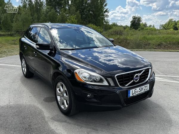 Volvo XC60 2009 in Siauliai, with an engine capacity of 2.40 L and mileage of 295 thousand km for 8900 €, photo 7 on AUTOMOTO.COM.LV