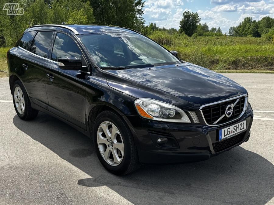 Volvo XC60 2009 in Siauliai, with an engine capacity of 2.40 L and mileage of 295 thousand km for 8900 €, photo 10 on AUTOMOTO.COM.LV