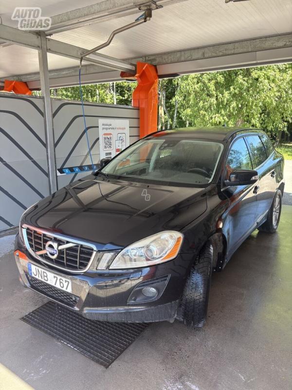 Volvo XC60 2009 Kauņa, ar dzinēja tilpumu 2.40 L un nobraukumu 429 tūkst. km par 4450 €, foto 1 vietnē AUTOMOTO.COM.LV