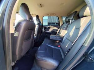 Volvo XC60 2009 in Siauliai, with an engine capacity of 2.40 L and mileage of 300 thousand km for 7650 €, photo 24 on AUTOMOTO.COM.LV