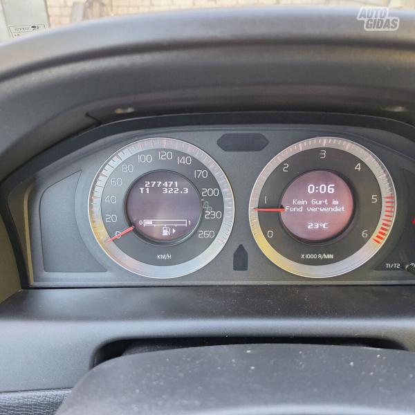 Volvo XC60 2009 Marijampole, ar dzinēja tilpumu 2.40 L un nobraukumu 277 tūkst. km par 6200 €, foto 9 vietnē AUTOMOTO.COM.LV