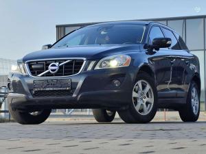 Volvo XC60 2009 in Siauliai, with an engine capacity of 2.40 L and mileage of 300 thousand km for 7650 €, photo 3 on AUTOMOTO.COM.LV