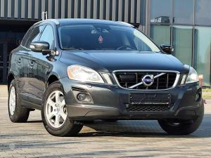 Volvo XC60 2009 in Siauliai, with an engine capacity of 2.40 L and mileage of 300 thousand km for 7650 €, photo 6 on AUTOMOTO.COM.LV