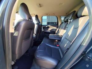 Volvo XC60 2009 in Siauliai, with an engine capacity of 2.40 L and mileage of 300 thousand km for 7650 €, photo 23 on AUTOMOTO.COM.LV