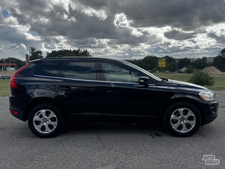 Volvo XC60 2009 Šauļi, ar dzinēja tilpumu 2.40 L un nobraukumu 296 tūkst. km par 8400 €, foto 7 vietnē AUTOMOTO.COM.LV