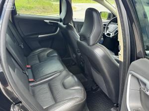 Volvo XC60 2009 Šauļi, ar dzinēja tilpumu 2.40 L un nobraukumu 296 tūkst. km par 8400 €, foto 18 vietnē AUTOMOTO.COM.LV