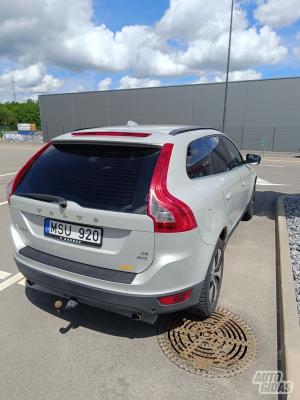 Volvo XC60 2009 in Kaunas, with an engine capacity of 2.40 L and mileage of 266 thousand km for 5900 €, photo  on AUTOMOTO.COM.LV