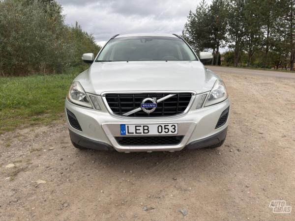 Volvo XC60 2009 Kauņa, ar dzinēja tilpumu 2.40 L un nobraukumu 390 tūkst. km par 5250 €, foto 3 vietnē AUTOMOTO.COM.LV
