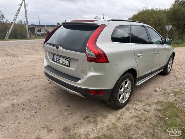 Volvo XC60 2009 Kauņa, ar dzinēja tilpumu 2.40 L un nobraukumu 390 tūkst. km par 5250 €, foto 6 vietnē AUTOMOTO.COM.LV
