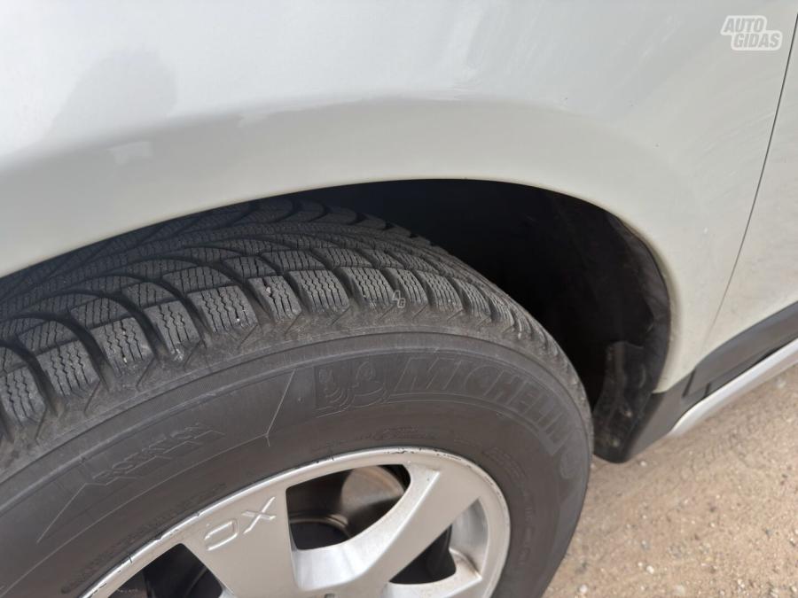 Volvo XC60 2009 in Kaunas, with an engine capacity of 2.40 L and mileage of 390 thousand km for 5250 €, photo 10 on AUTOMOTO.COM.LV