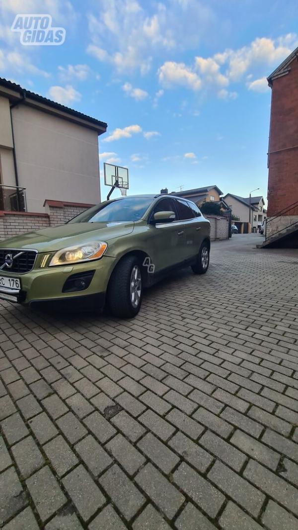 Volvo XC60 2009 Šauļi vietnē Volvo XC60 2009 Šauļi, ar dzinēja tilpumu 2.40 L un nobraukumu 334 tūkst. km par 4300 €, foto 5 vietnē AUTOMOTO.COM.LV