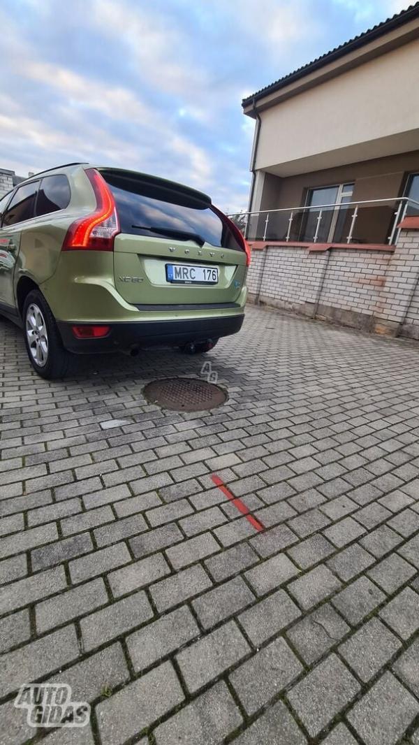Volvo XC60 2009 Šauļi vietnē Volvo XC60 2009 Šauļi, ar dzinēja tilpumu 2.40 L un nobraukumu 334 tūkst. km par 4300 €, foto 7 vietnē AUTOMOTO.COM.LV