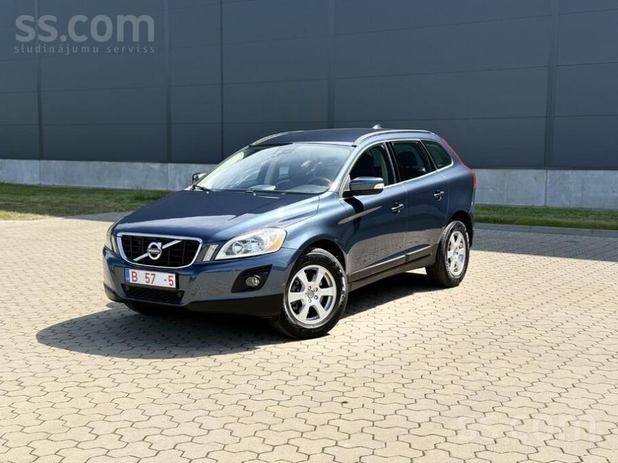 Volvo XC60 2010 Rīga, ar dzinēja tilpumu 2.40 L un nobraukumu 239 tūkst. km par 7200 €, foto 1 vietnē AUTOMOTO.COM.LV