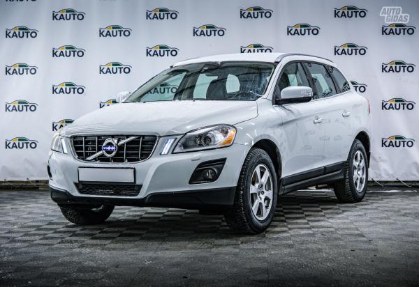 Volvo XC60 2010 in Kaunas, with an engine capacity of 2.40 L and mileage of 214 thousand km for 8790 €, photo 1 on AUTOMOTO.COM.LV