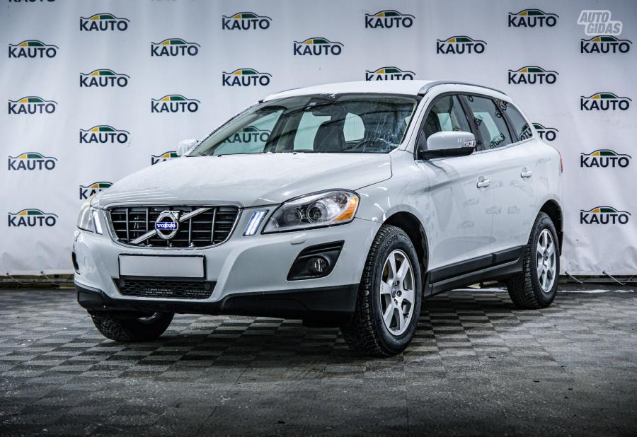 Volvo XC60 2010 in Kaunas, with an engine capacity of 2.40 L and mileage of 214 thousand km for 8790 €, photo 1 on AUTOMOTO.COM.LV