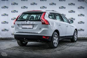 Volvo XC60 2010 in Kaunas, with an engine capacity of 2.40 L and mileage of 214 thousand km for 8790 €, photo 3 on AUTOMOTO.COM.LV