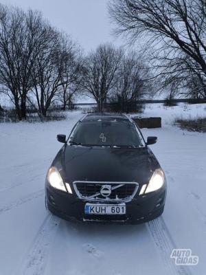 Volvo XC60 2010 Vilkaviškis, ar dzinēja tilpumu 3.00 L un nobraukumu 300 tūkst. km par 7000 €, foto 2 vietnē AUTOMOTO.COM.LV