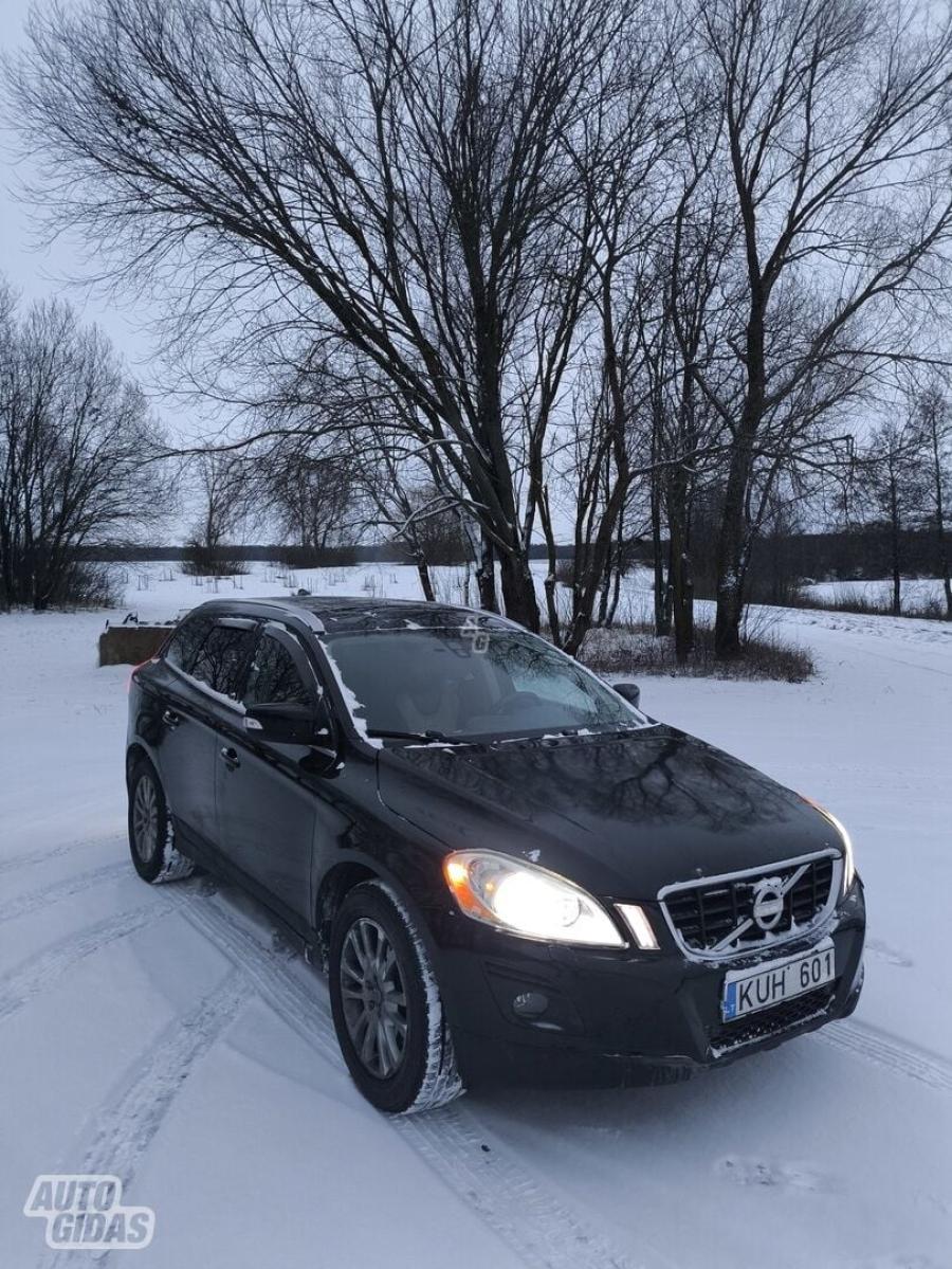 Volvo XC60 2010 Vilkaviškis, ar dzinēja tilpumu 3.00 L un nobraukumu 300 tūkst. km par 7000 €, foto 3 vietnē AUTOMOTO.COM.LV