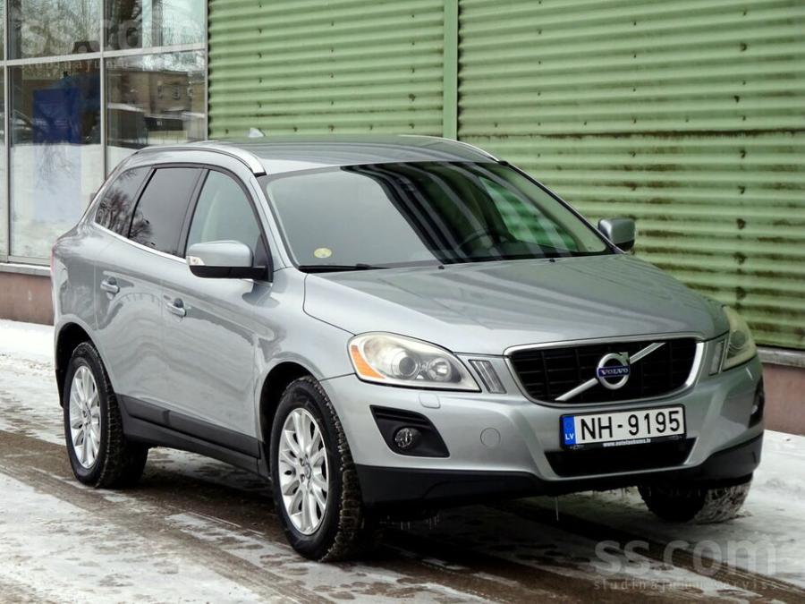 Volvo XC60 2010 in Riga, with an engine capacity of 2.40 L and mileage of 247 thousand km for 8400 €, photo 3 on AUTOMOTO.COM.LV