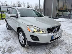 Volvo XC60 2010 Liepāja, ar dzinēja tilpumu 2.40 L un nobraukumu 222 tūkst. km par 7840 €, foto 2 vietnē AUTOMOTO.COM.LV