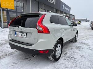 Volvo XC60 2010 Liepāja, ar dzinēja tilpumu 2.40 L un nobraukumu 222 tūkst. km par 7840 €, foto 5 vietnē AUTOMOTO.COM.LV