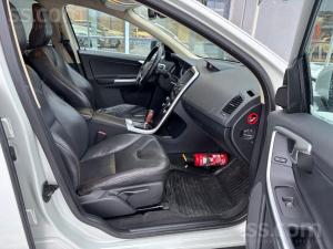 Volvo XC60 2010 Liepāja, ar dzinēja tilpumu 2.40 L un nobraukumu 222 tūkst. km par 7840 €, foto 17 vietnē AUTOMOTO.COM.LV