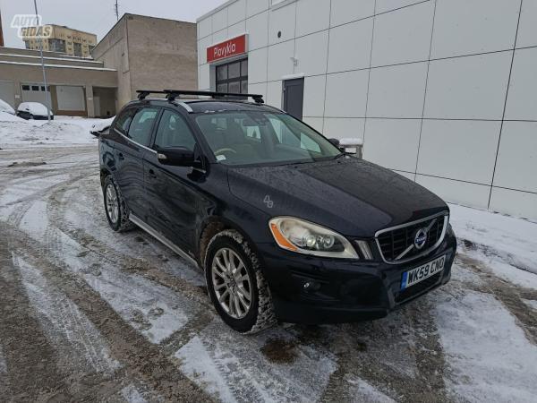 Volvo XC60 2010 in Kaunas, with an engine capacity of 2.40 L and mileage of 200 thousand km for 3350 €, photo 1 on AUTOMOTO.COM.LV